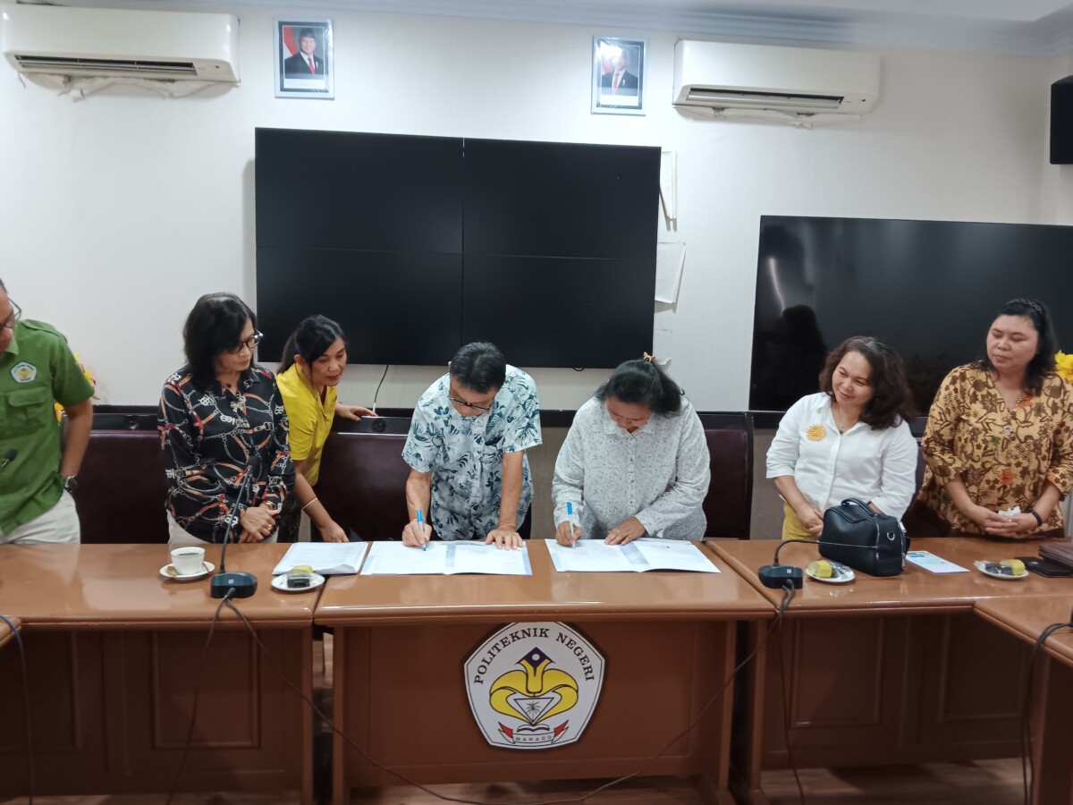Polimdo Siapkan Mahasiswa Terbaik Magang ke Okinawa Jepang - Cahaya Siang